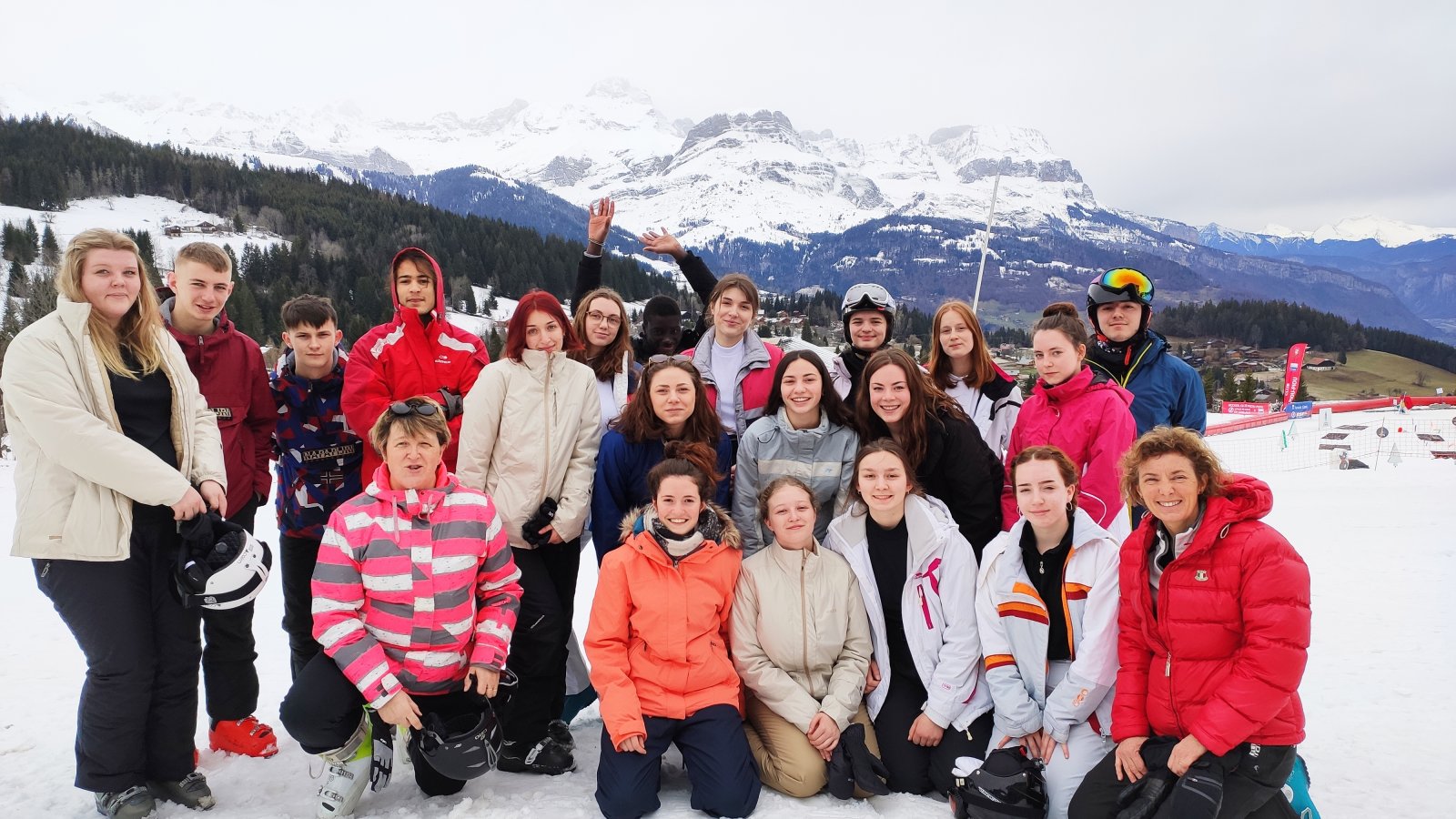 Séjour à Combloux - LPO CURIE-COROT Saint-Lô